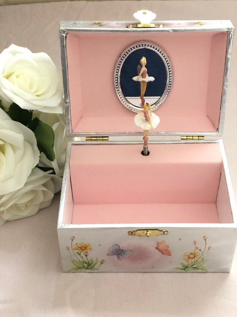 Vintage Inspired Sunflower Fairy Musical Jewellery Box – Heartfelt ...