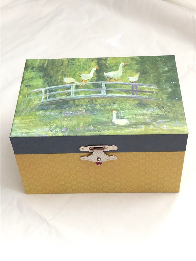 Monet Musical Jewellery Box – Heartfelt Magic Store